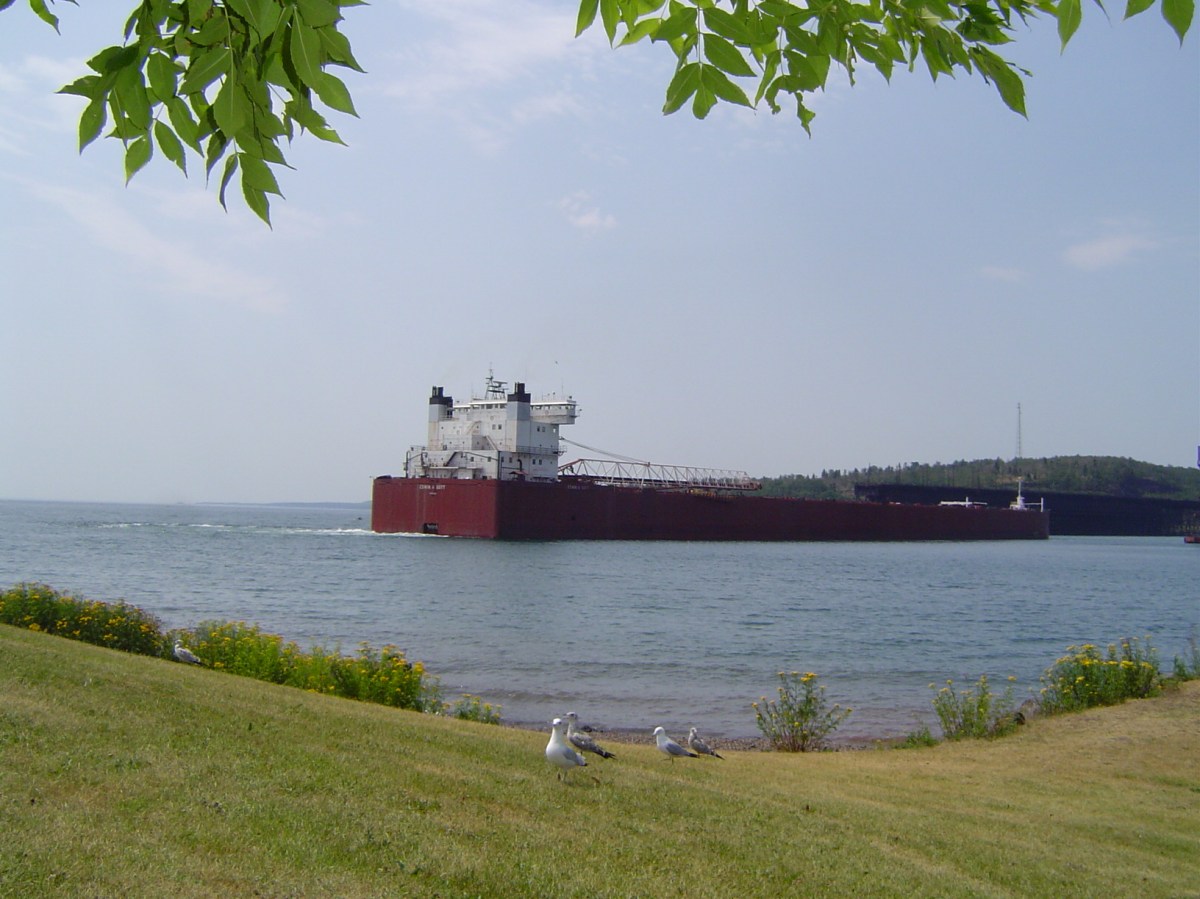 Lego Ore Boat | Trail Baboon